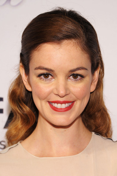 Picture of Nora Zehetner