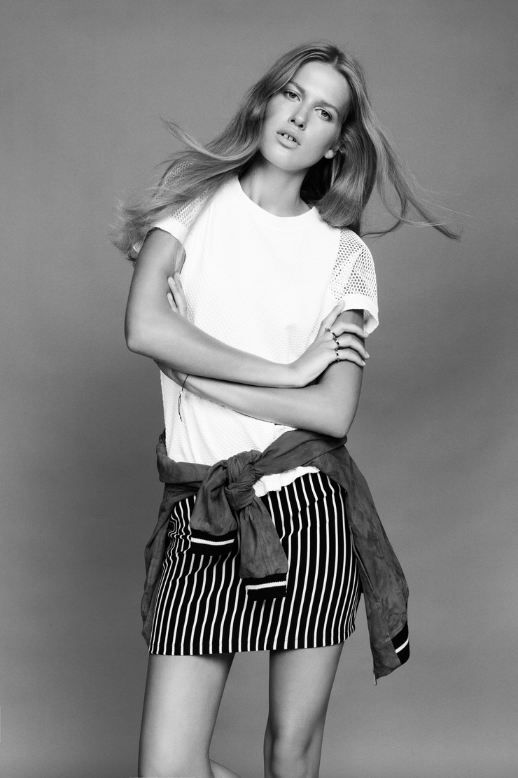 Picture of Laura Julie