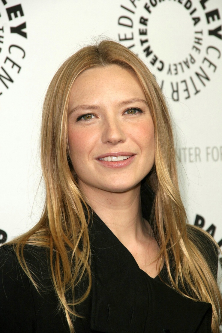 Image of Anna Torv