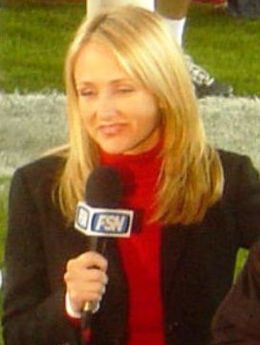 Picture of Lindsay Rhodes