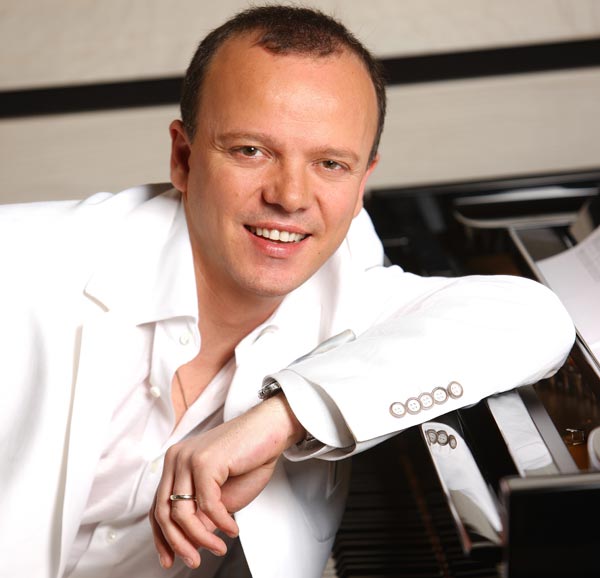 Gigi D'Alessio picture