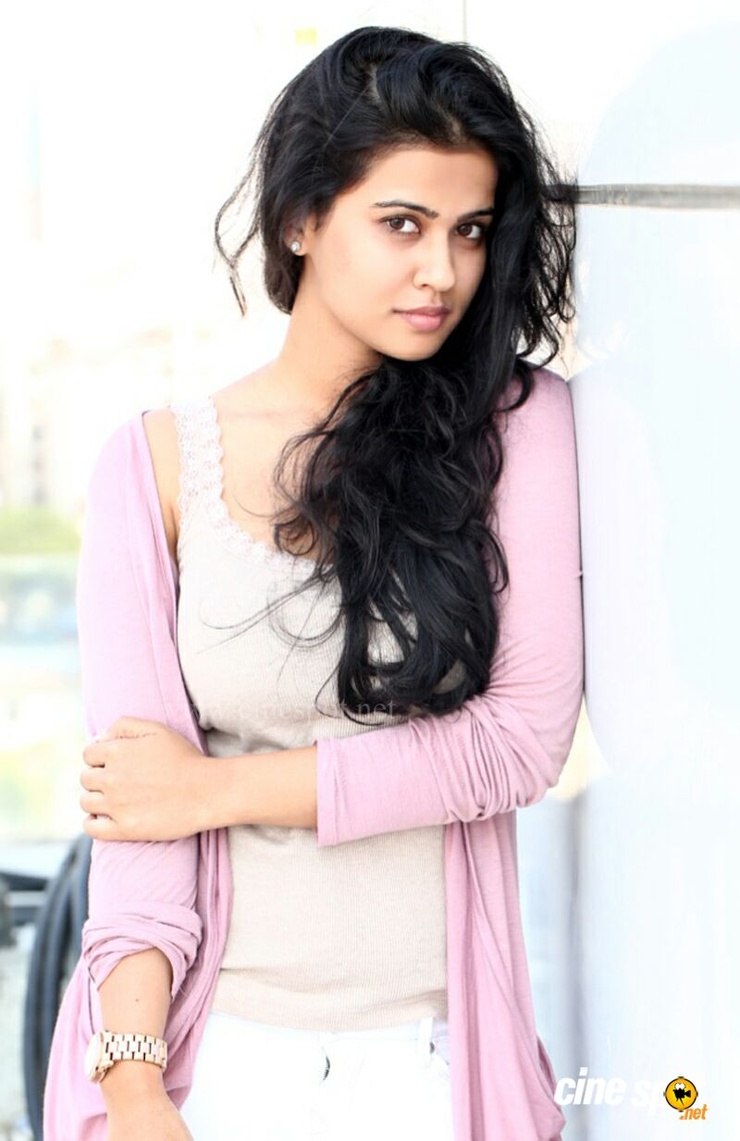 Picture of Sharmila Mandre