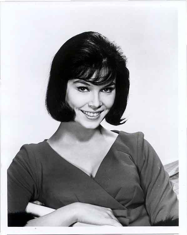 Picture of Yvonne Craig