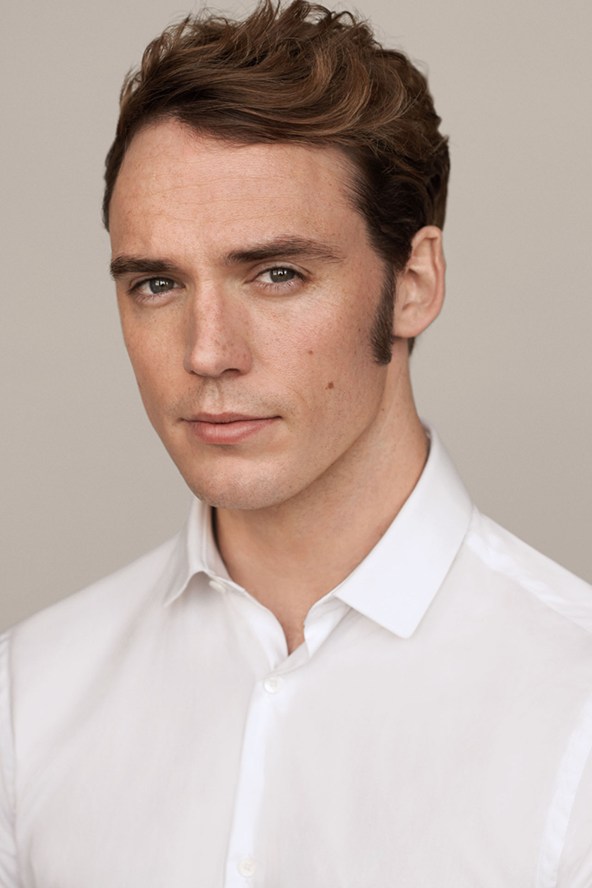 Sam Claflin picture