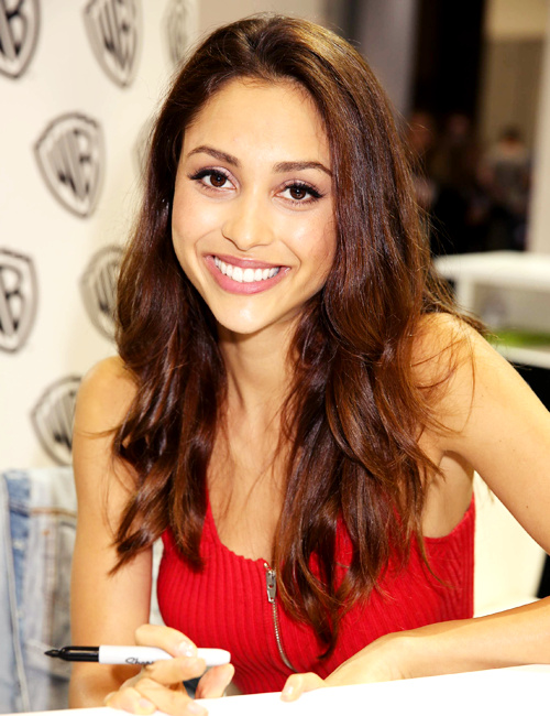Picture of Lindsey Morgan