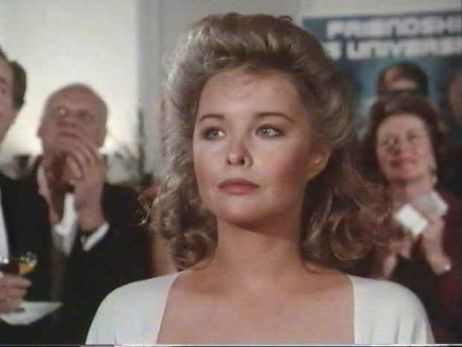 Picture of Faye Grant