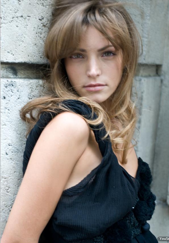 Image of Aurora Ruffino