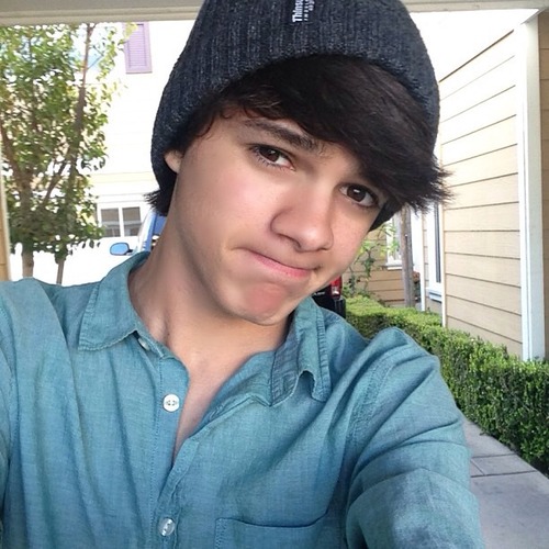 Picture of Brent Rivera
