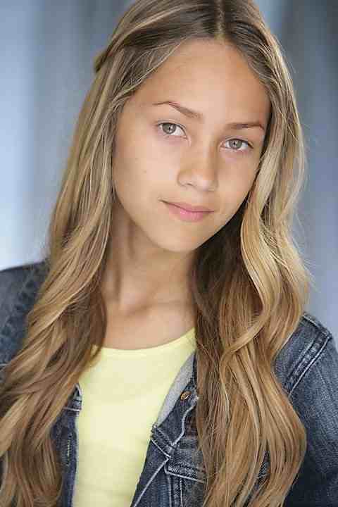 Picture of Skylar Stecker