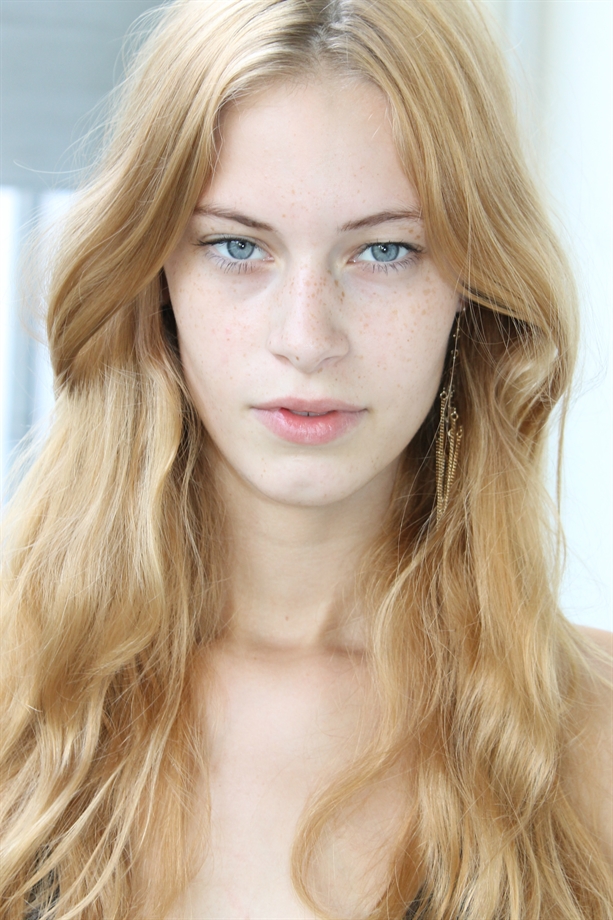 Picture of Julia Leineweber