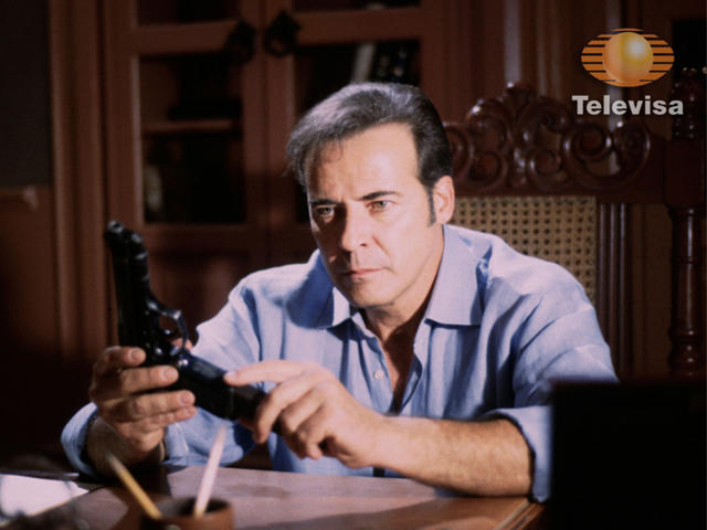 Picture of César Évora