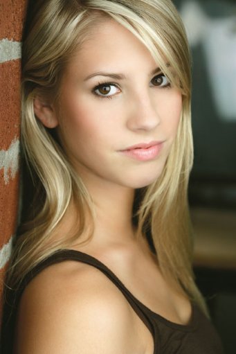 Hillary Harley image