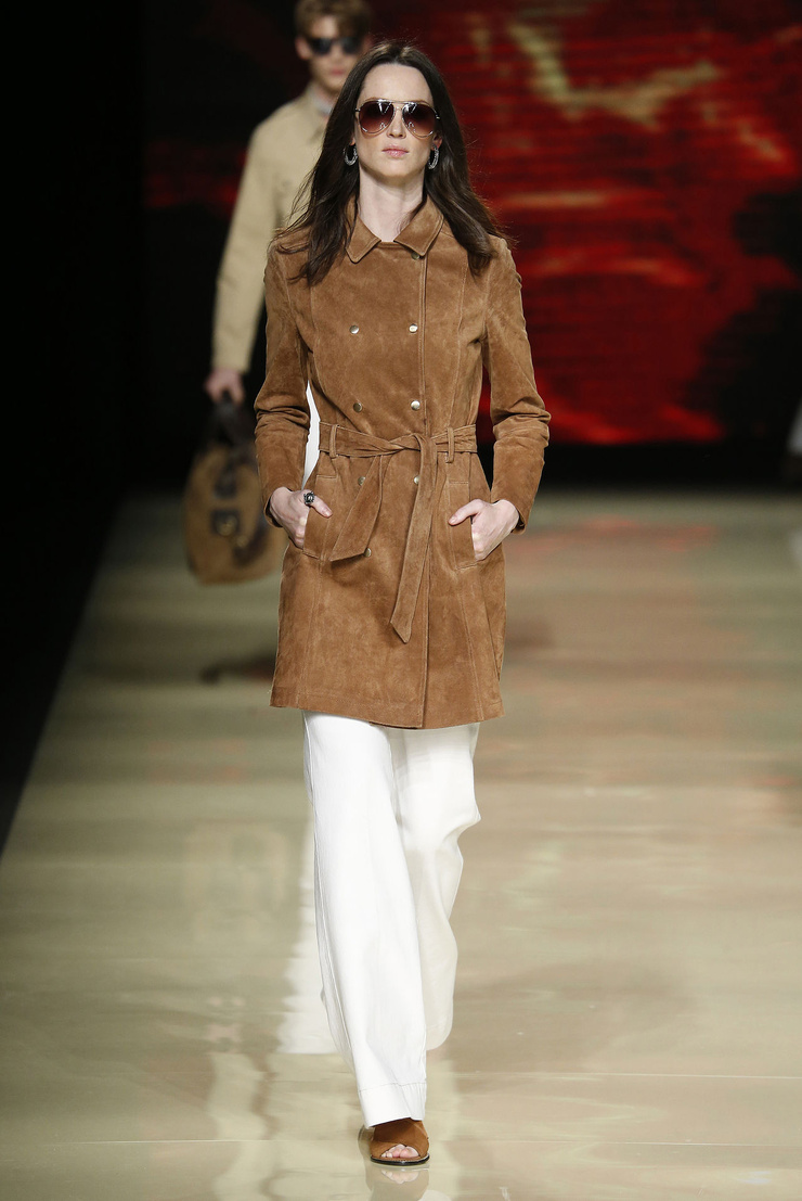 Picture of Carla Crombie