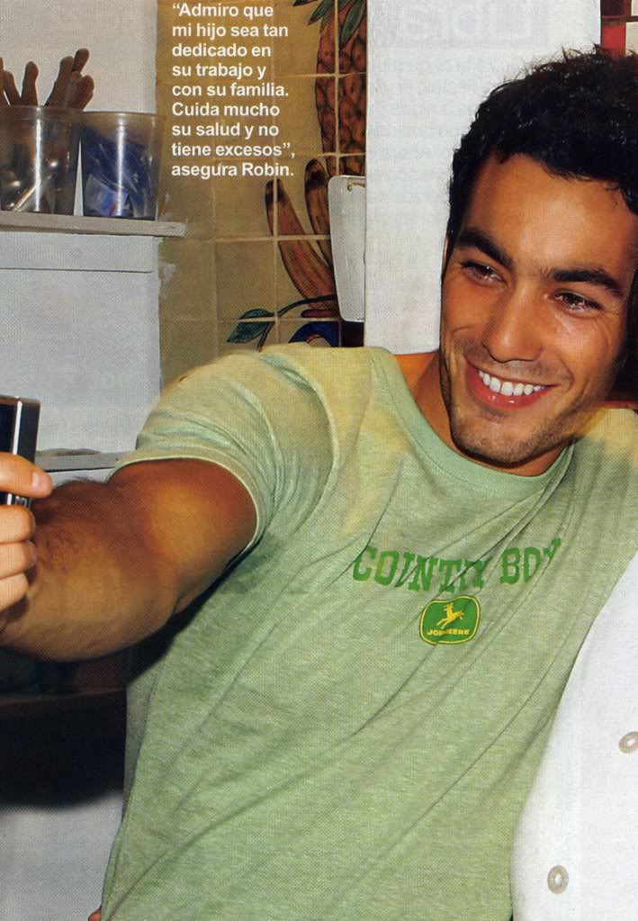 Picture of Aarón Díaz