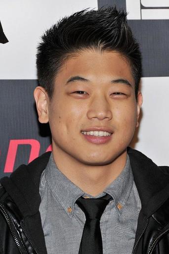 Ki Hong Lee image