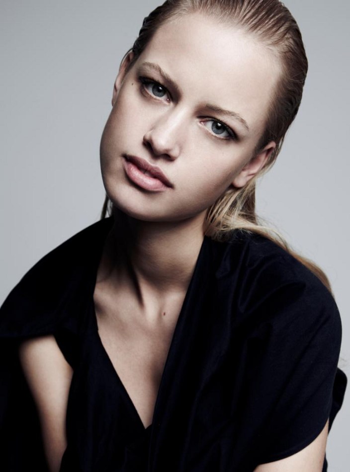 Picture of Nora Ponse