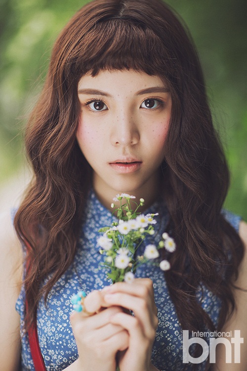 Picture of Lee Yul-Eum