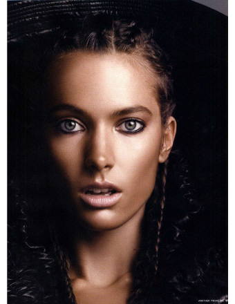 Jessica Miller picture