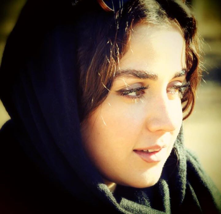 Picture of Afsaneh Pakroo