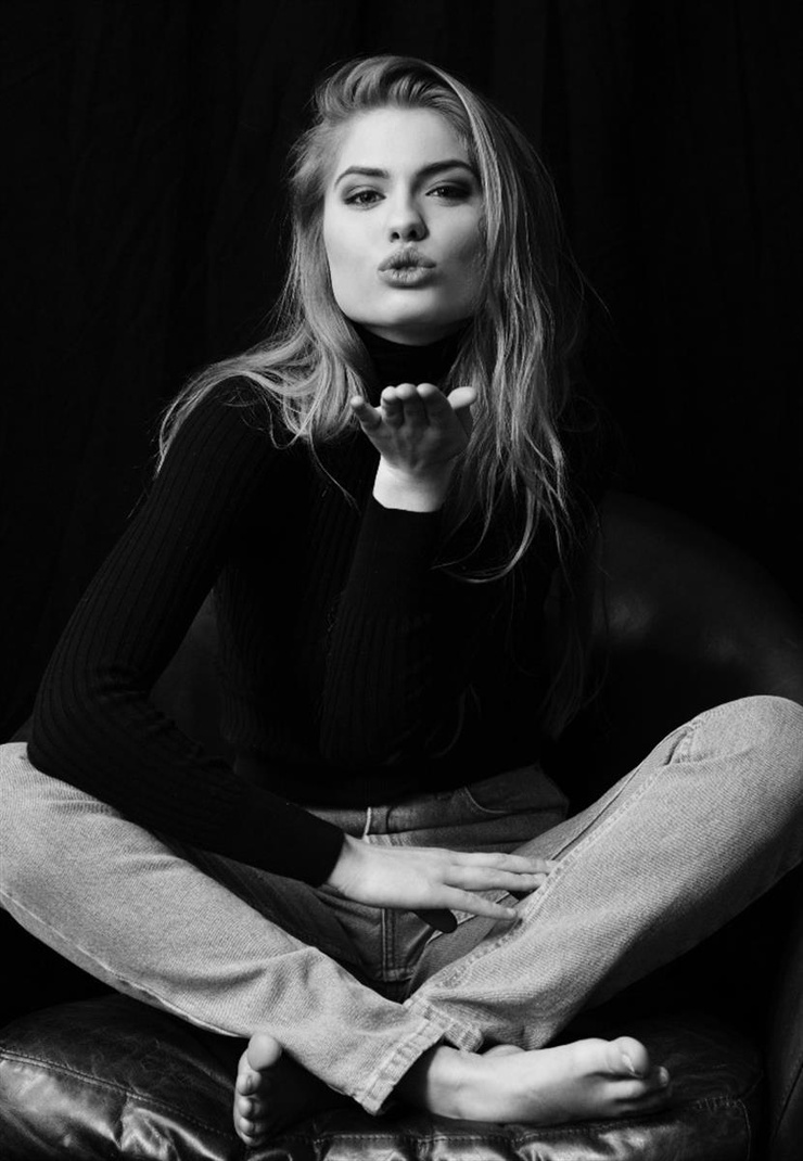 Picture of Alexandria Morgan.