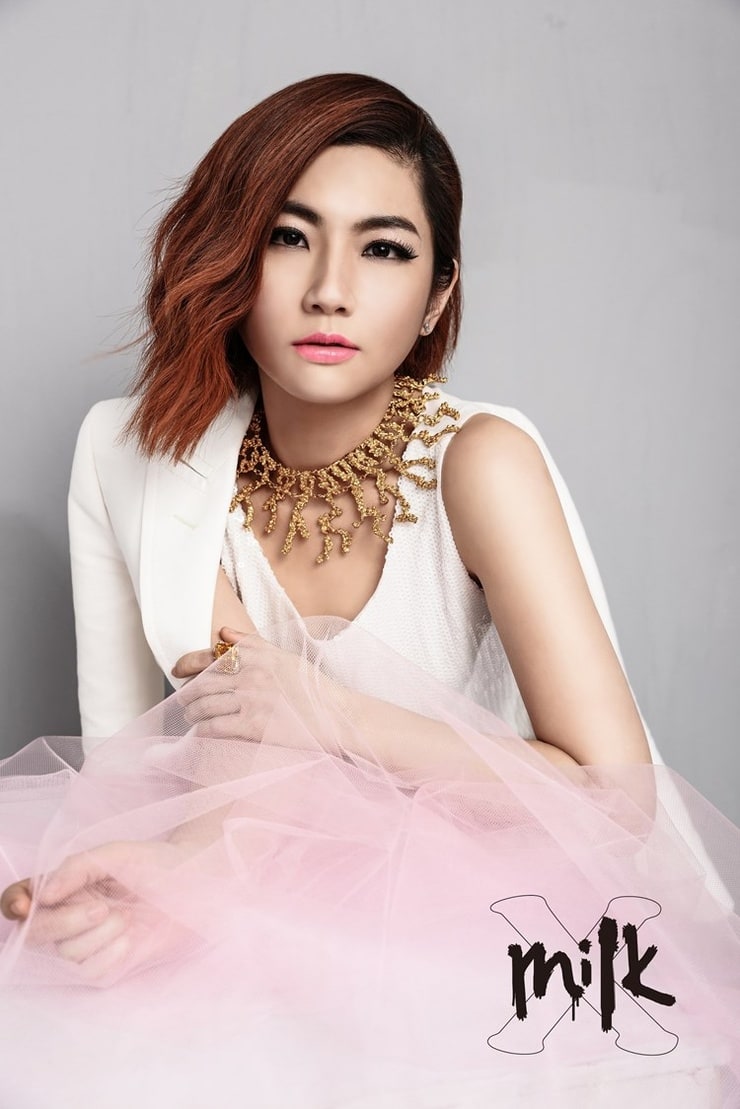Picture of Selina Jen
