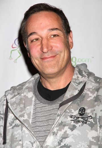 Picture of Sam Simon
