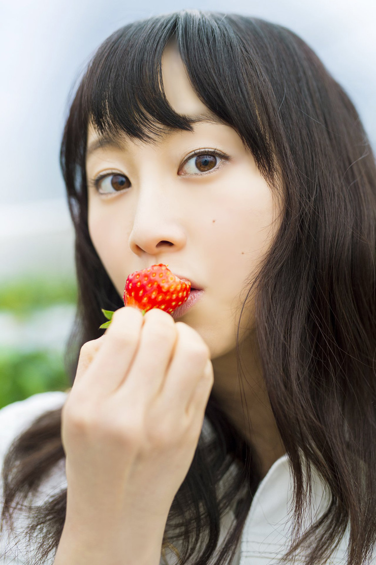 Rena Matsui image