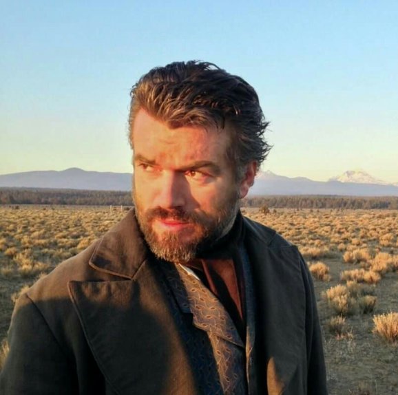 Picture of Charlie Glackin