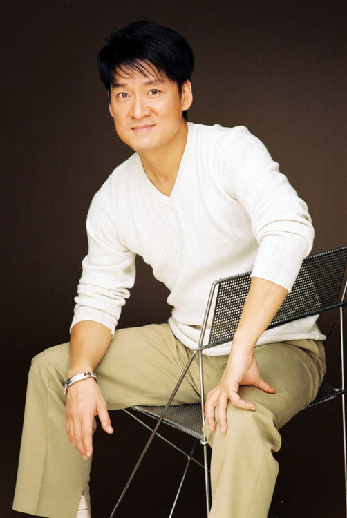 Picture of Emil Chau