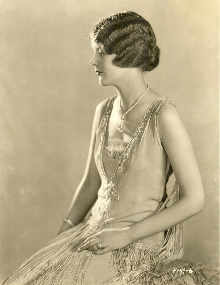 Picture of June Collyer