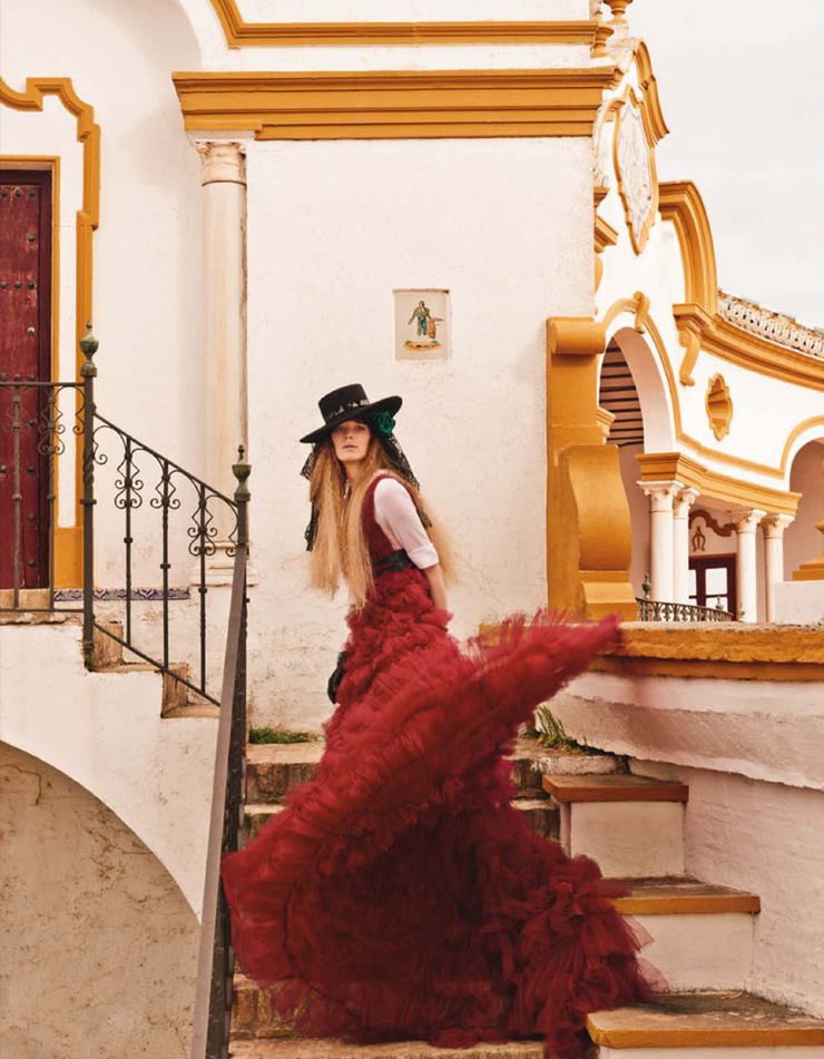 Picture of Alisa Ahmann