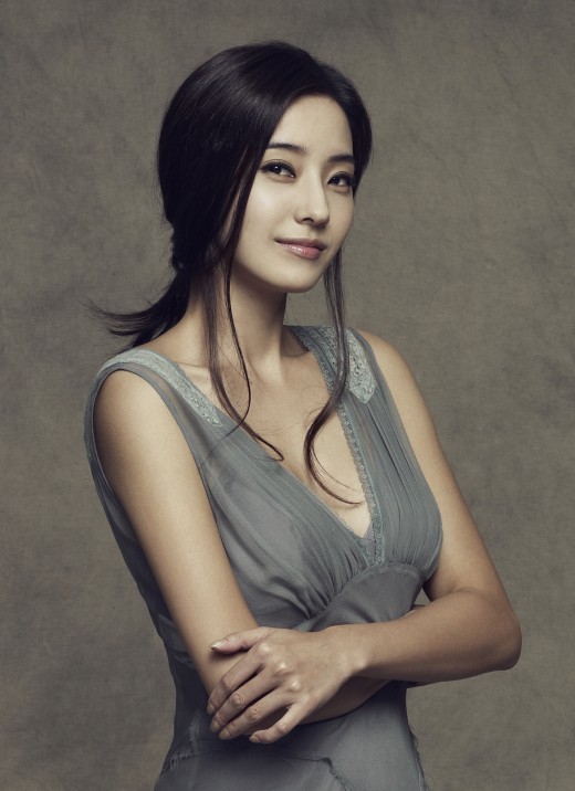 Han Chae Young