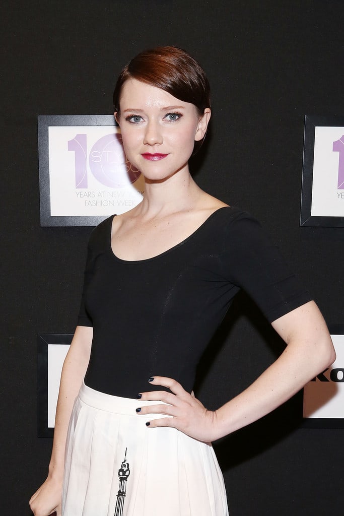 Valorie Curry picture