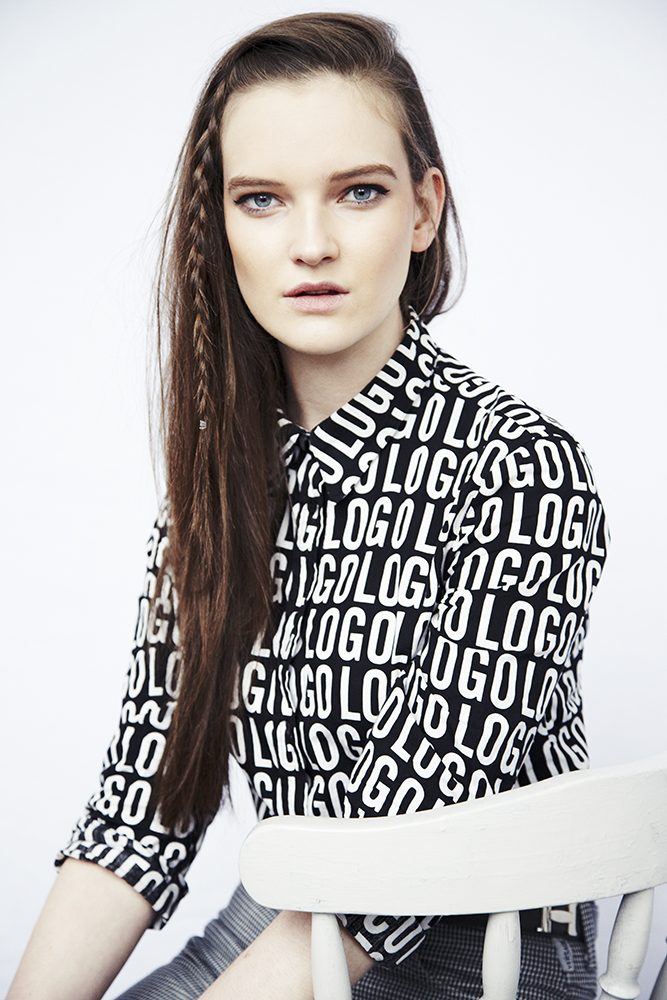 Lucy Evans (model) image