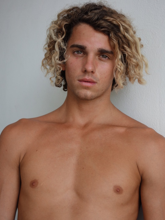 Picture of Jay Alvarrez