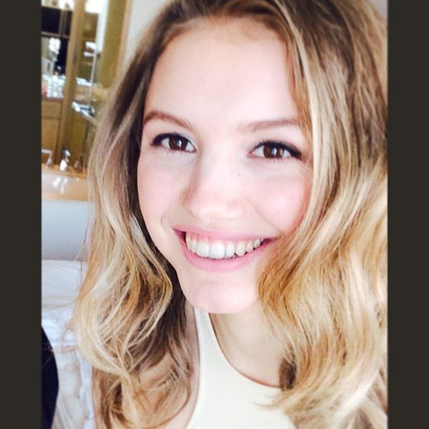 Picture of Hannah Murray