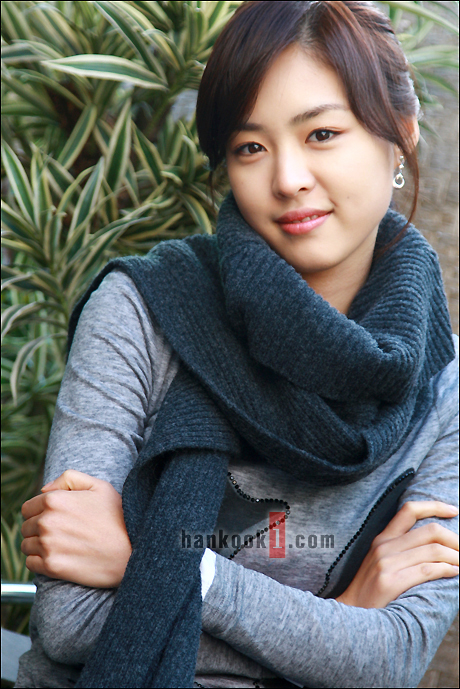 Picture of Yeon-hee Lee
