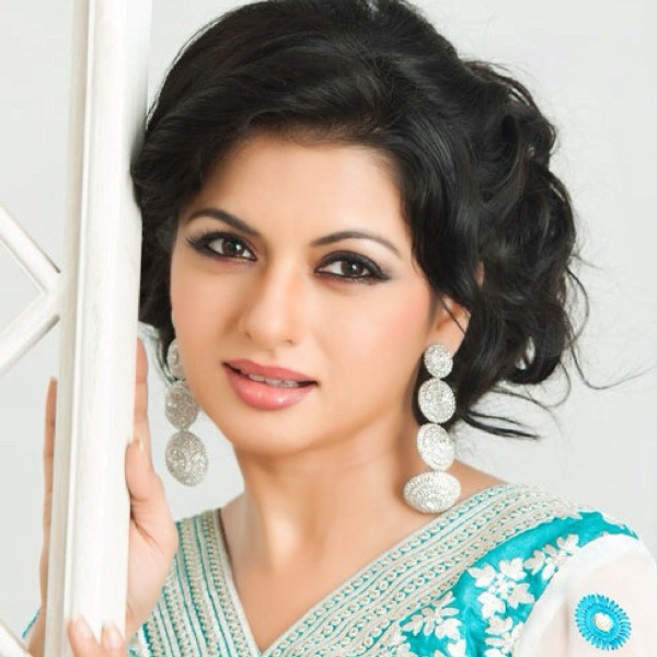 Bhagyashree picture