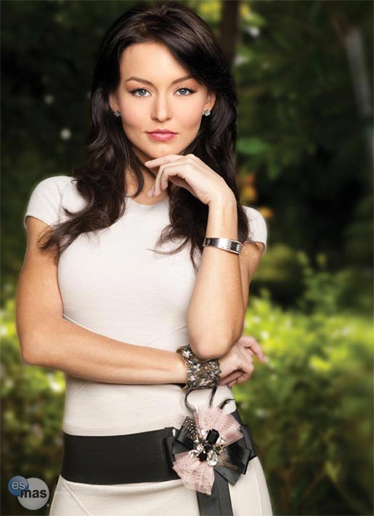 Angelique Boyer image
