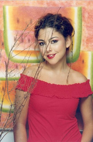 Ilean Almaguer image