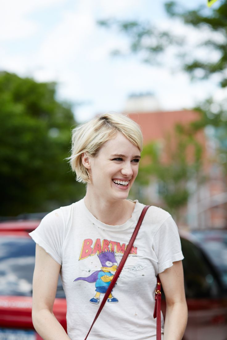 Picture of Mackenzie Davis