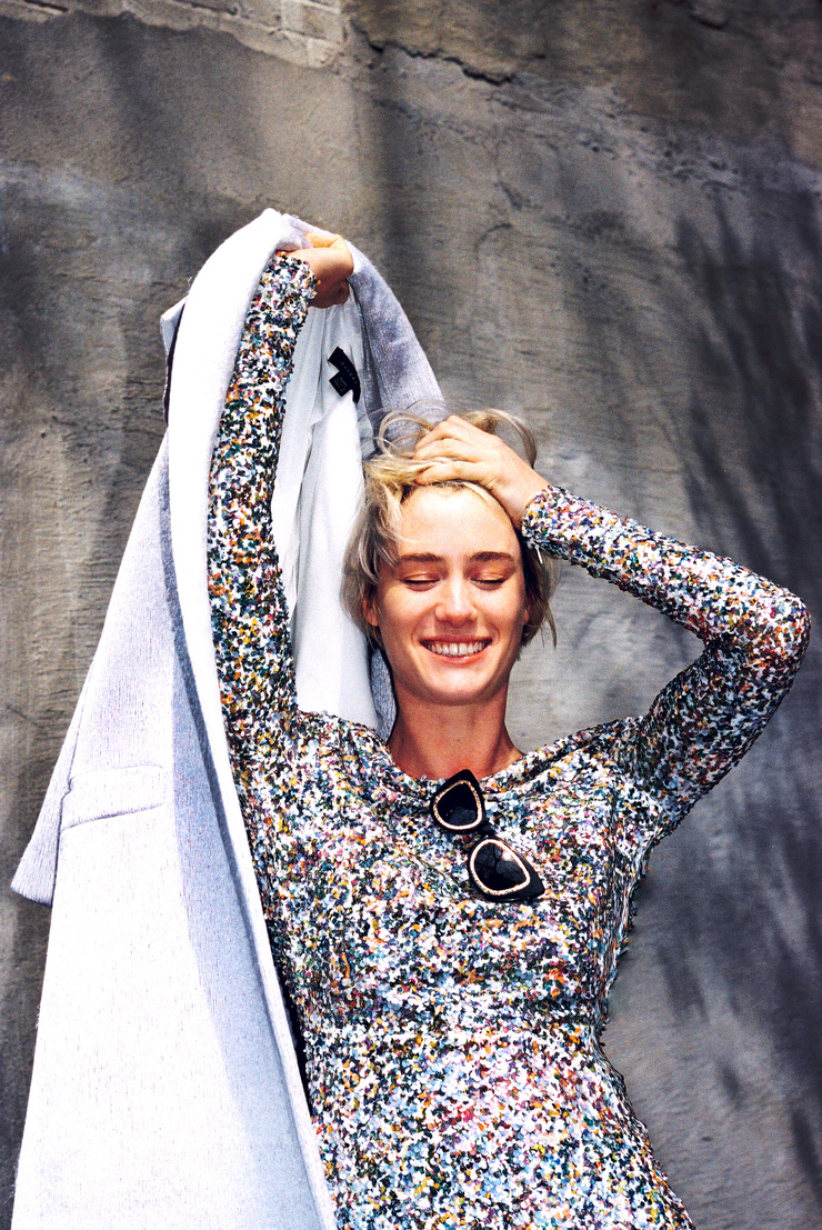 Picture of Mackenzie Davis