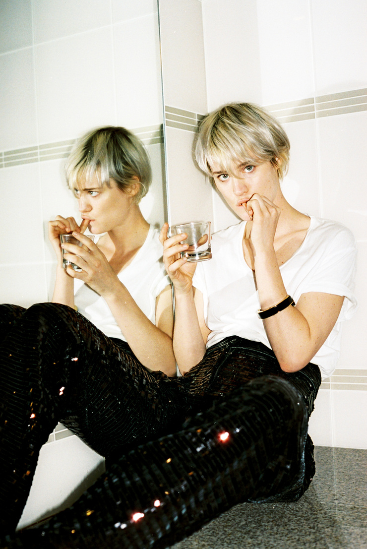 Picture of Mackenzie Davis