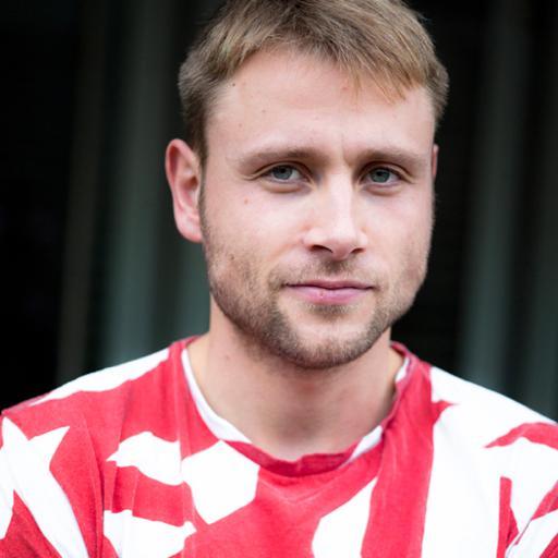 Picture of Max Riemelt
