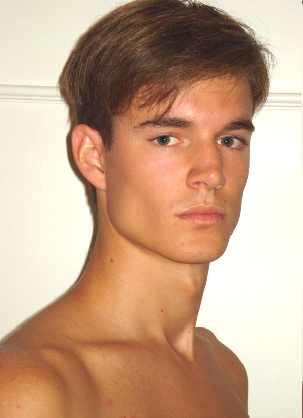 Picture of Sverre Denis