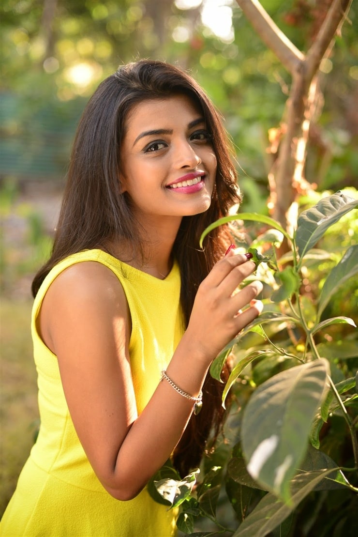Picture of Ashna Zaveri