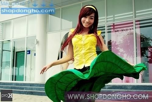 Picture of Elly Tran