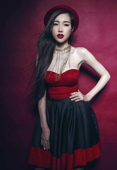 Picture of Elly Tran