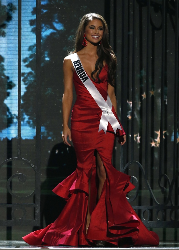 Picture of Nia Sanchez