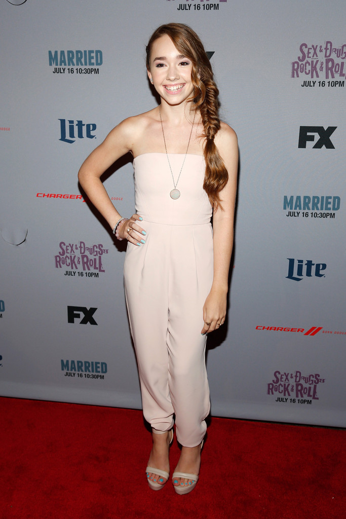 Picture of Holly Taylor